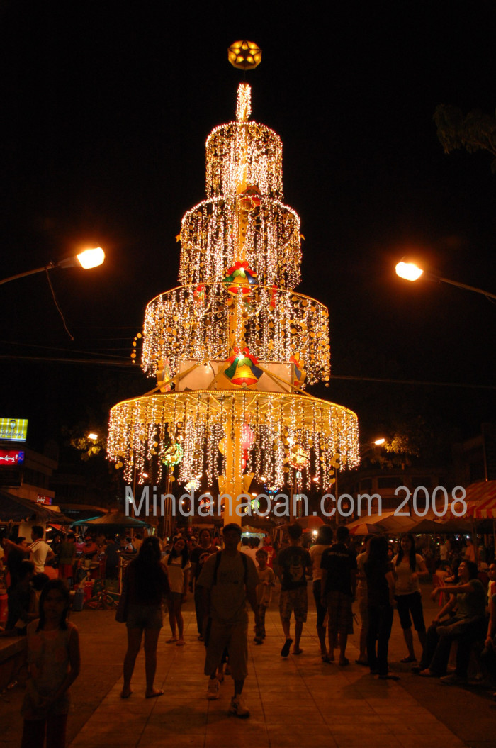Lighted Christmas tree in Divisoria Cagayan de Oro