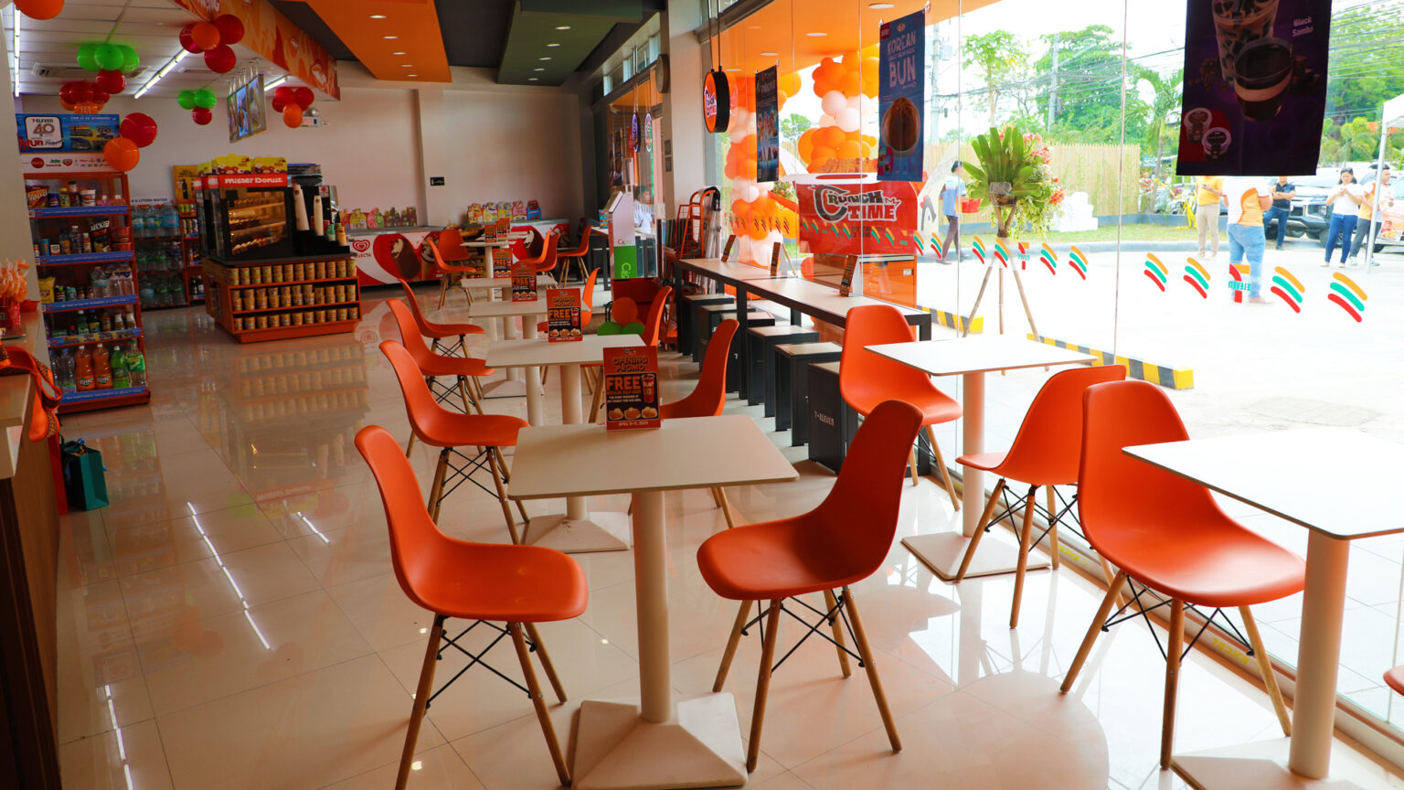 7-Eleven opens first Crunch Time dine-in store in Mindanao